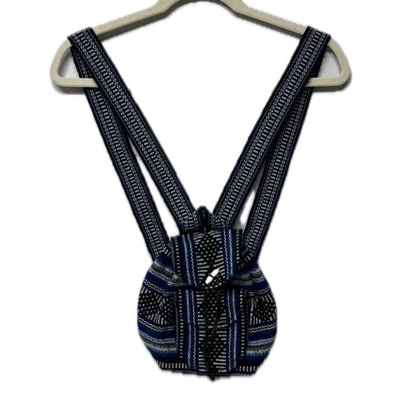Pinzon | Bags | Pinzon Blue Black Woven Boho Artesonias Mexico Aztec ...